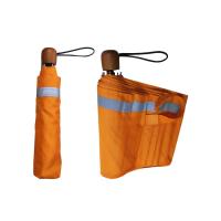 China 3 Folding Manual Open 21in Windproof Umbrella With Wooden Handle for sale