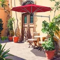 China 8FT 10FT Wall Mounted Cantilever Sun Umbrella with 28mm 32mm Adjustable Pole and Waterproof Polyester Canopy for sale