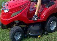 China 40 Inch Lawn Cart / Rear Grass Collector Ride On Lawn Mower Rider / Riding Lawn Mower / 22 HP Gasoline Riding Lawn Mower for sale