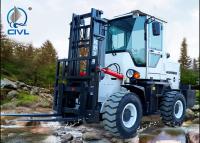 China 5 Ton All Terrain Forklift 76kw Diesel Engine 4WD Internal Combustion Side Shift Diesel Engine Color Option for sale
