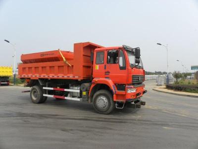 China Snow Plough Sewage Suction Truck Dimensions (L/W/H) 9000×2490×3250 Mm for sale