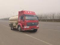 China High End Water Tanker Truck , Refueling Truck With 20.0 m³ Tanker， 6x4 drive model for sale