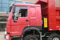 China Front Lifting 40 - 50 Ton Dump Truck 8x4 Howo 25M3 12 Tires With 1 Spare for sale