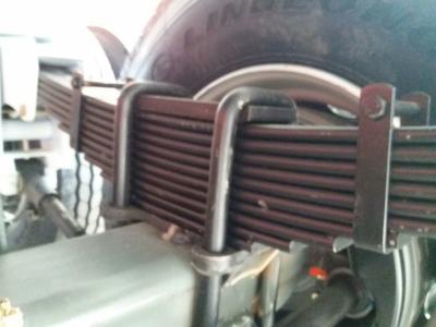 China CIMC 42,000 Fuel Tank Semi Trailer With 4 Inch Manhole Cover Q235 material for sale