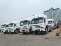 China Sinotruck Howo 336 371 420 hp Tractor Head 6X4 6x2 10 Wheel Truck,White color for sale