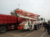 China Sinotruk 6 x 4 38m 39m  Howo Concrete Pump Truck 336hp With 10 Wheel White Color for sale