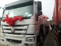 China Sinotruk 6 x 4 38m 39m  Howo Concrete Pump Truck 336hp With 10 Wheel White Color for sale