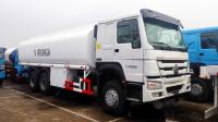 China SINOTRUK HOWO 6x4  Oil Tanker Transport Truck/  Liquid Tanker Truck With Good Quality ,In New Condition for sale
