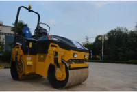 China Hand Small light Double steel wheel  Motor Graders Used In Compacting Work Of Highway Railway for sale