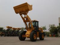 China Intelligent Telescopic Boom Crane With Low Speed And Large Torque Power System for sale