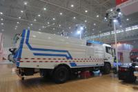 China Euro III Engine95HP/PS Trash Garbage Compactor Truck , Sinotruk 4m3 Road Sweeper Truck for sale