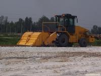 China XCMG Stabilized Soil Mixing Machine Model XL2103 With Milling Width 2100mm , Engine 294KW for sale
