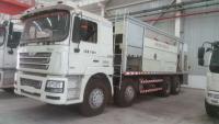 China Bituminous Gravel Synchronous Sealing Truck , Sealer Truck , Max.Sealing Width 4m, HOWO 6x4 Chassis for sale