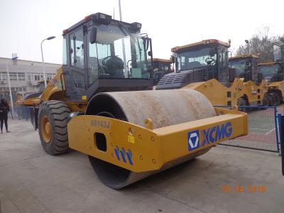 China 14T Drum Roller Compactor With XCMG Axle XS143J 14T Vibratory Grader for sale