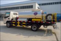 China Bituminous Gravel Synchronous Sealer Truck , XTF120A , Asphalt Tank 6m3, Crushed Stone Tank for sale