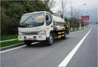 China Bituminous Gravel Synchronous Sealer Truck , XTF120A , Asphalt Tank 6m3, Crushed Stone Tank for sale