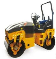 China Ride - on small Road Vibratory Roller XMR403 Light Compaction Equipment / 4 Ton Double Drum Roller for sale