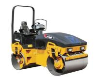 China Ride - on small Road Vibratory Roller XMR403 Light Compaction Equipment / 4 Ton Double Drum Roller for sale