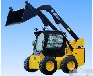 China Road Maintenance Machinery Micro XT750 0.55m3 Bucket Skid Steer Loader for sale