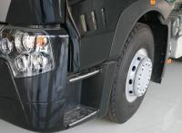 China HOWOA7 371 hp Engine And Two Sleepers Tractor Head Truck Right Hand Driving Type for sale