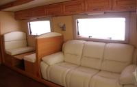 China Recreational Caravan Camper RV Touring Car High End Luxury Cars 10.5m Length for sale