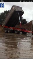 China Middle Lifting Heavy Duty Dump Truck , Sinotruck Howo 6x4 10 Wheeler Truck for sale