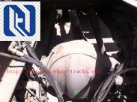 China SINOTRUK HOHAN 8X4 Heavy Cargo Truck in White , 50 Ton Load Capacity for sale