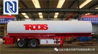 China Powder Material Transport Tanker 3 Axles Cement Bulker With Volume 60CBM for sale