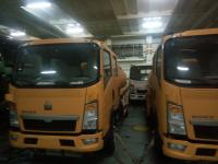 China Street Water Sprinkler Liquid Tanker Truck Barrow Watering Lorry HOWO for sale
