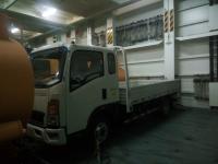 China 4X2 6000 Liter 120HP Water Tank Truck Sinotruk Light Duty Euro III 7.00R16 Tires for sale
