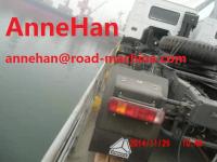 China One Bed Safety Belt In Cabin Prime Mover Truck 4X2 290HP Tow 30T for sale