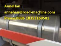 China SINOTRUK  Cargo Truck 6 X 4 371 hp 40T EUROII/III LHD OR RHD with one bed in cabin and Air condition for sale