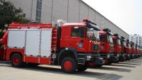 China Mobile Truck Mounted Boom Crane / Energy Efficient Hydraulic Truck Crane for sale