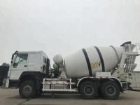 China Howo 6x4 10 Wheeler Concrete Mixing Equipment Mobile Concrete Mixer Truck for sale