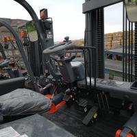 China Lonking 4 Ton Diesel Engine , Weichai Engine Internal Combustion Forklift for sale