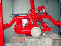 China 14m3 Water Tank Fire Fighting Trucks , Sinotruk Howo Fire Engine Truck Euro II Engine Red Color for sale