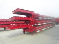 China Double Containers  CIVL Semi Trailer Trucks Low Bed Semi Trailer 2 AXLES for sale
