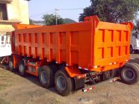 China HOWO Dump Truck Tipper Truck 300L Fuel Tank Heavy Duty Dump Truck 8x4  Driving Type for sale