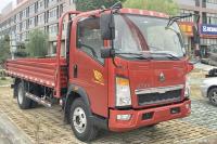 China 120HP HOWO Light Duty Commercial Trucks , Flatbed Cargo Truck 4X2 , Color Can Be Selected for sale