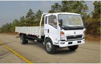 China 120HP HOWO Light Duty Commercial Trucks , Flatbed Cargo Truck 4X2 , Color Can Be Selected for sale