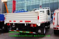 China 120 / 160 / 180hp Light Duty Commercial Trucks Four Cylinder Transport Truck for sale