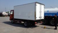 China Euro 2 Heavy Cargo Trucks , 5 Ton Refrigerated Truck For Frozen Foods Transporting for sale