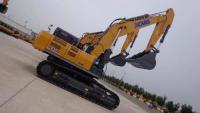 China Medium Size Hydraulic Crawler Excavator / 26 Ton RC Excavator Metal CVXE265C Max. Digging Depth 6895mm for sale