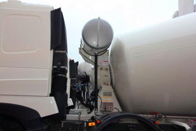 China 371HP 10cbm 8x4 Concrete Mixer Trucks with EURO2 Standard , ZZ5317GJBM3067 for sale