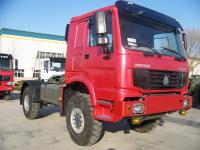 China HOWO 4x4 Manual Prime Mover Truck All Wheel Drive With 7100kg Payload , Off Road Model for sale