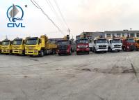 China 5T 8M3 Capacity Cargo Box 140hp Flatbed Truck With Crane Max Speed 90 /102 Km / H for sale