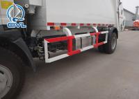 China New Garbage Truck 400 L Fuel Tank Garbage Compactor Truck With 4 - Stroke Direct Injection Diesel Engine for sale