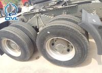 China 6x4 Yellow Color SINOTRUK HOWO Tow Tractor Truck RHD 10 Wheels 371 HP ZZ4257S3241W for sale