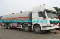 China SINOTRUK HOWO 8x4 38000L Oil Tanker Truck with 400L Fuel Tank , 380 Horsepower for sale