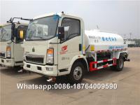 China Water tanker truck 116hp Engine 4x2 6 Speeds 5m3 Water Bowser Truck Sinotruk liquid tank truck Howo 7995kgs for sale